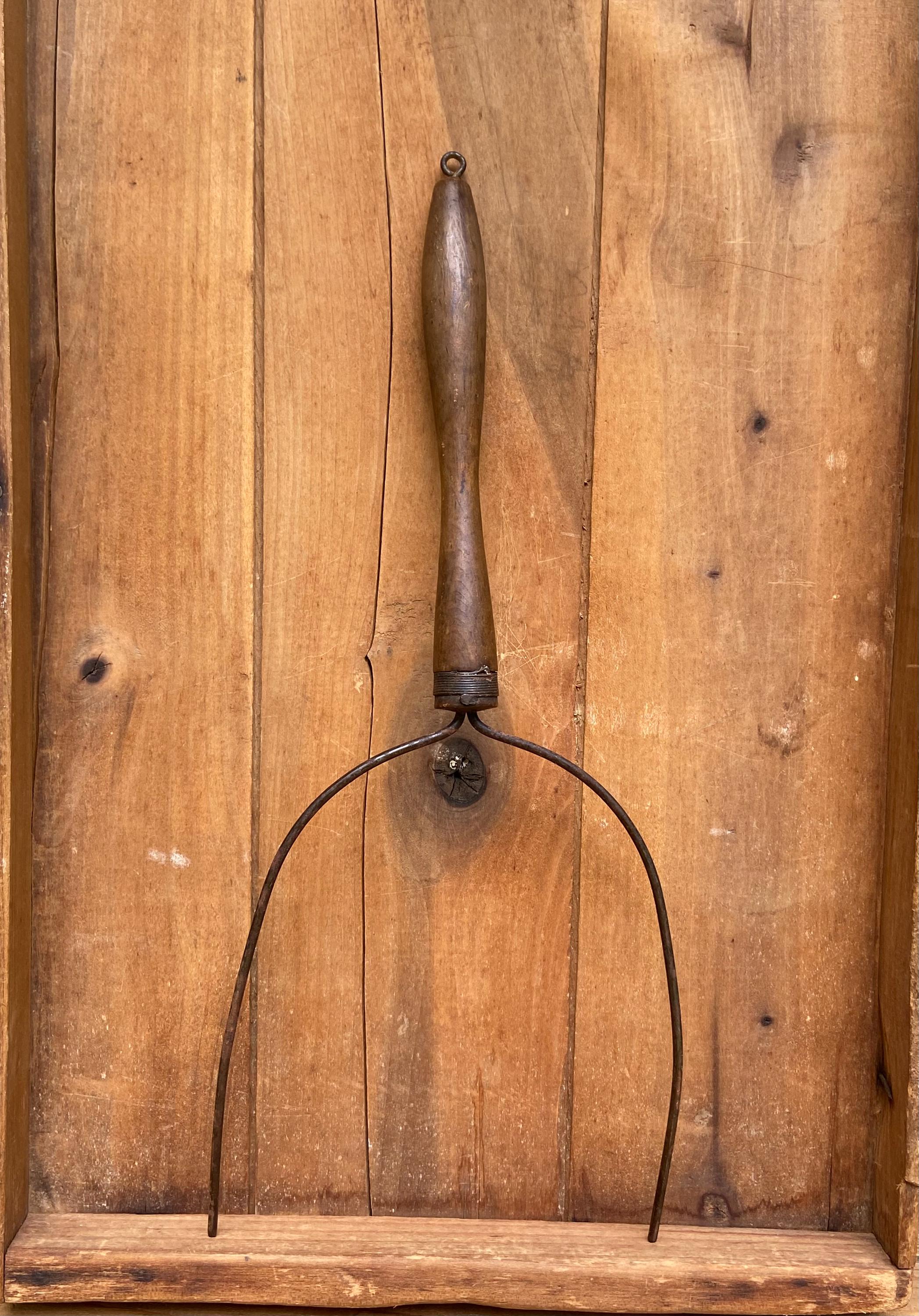 Antique Pie Lifter - Vintage Wood and Wire Pie Lifter - Primitive - Etsy