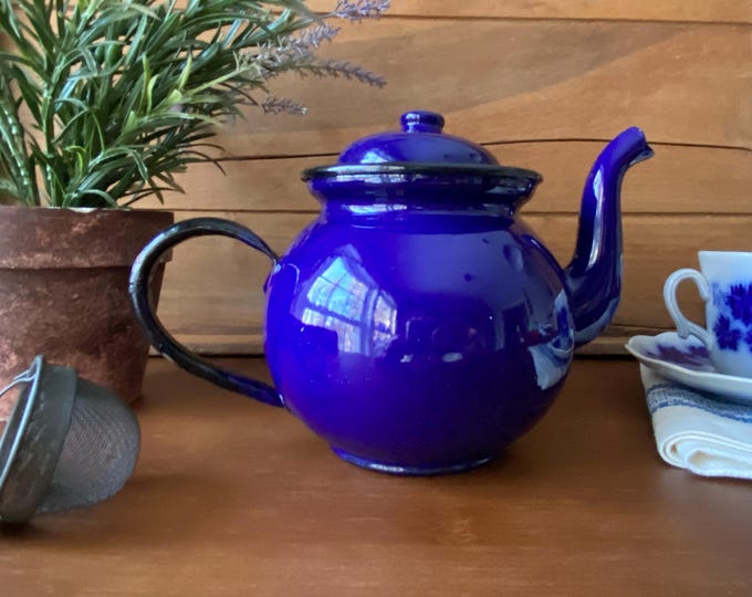 Vintage Enamelware Individual Sized Blue Teapot - Dark Blue Enamelware ...