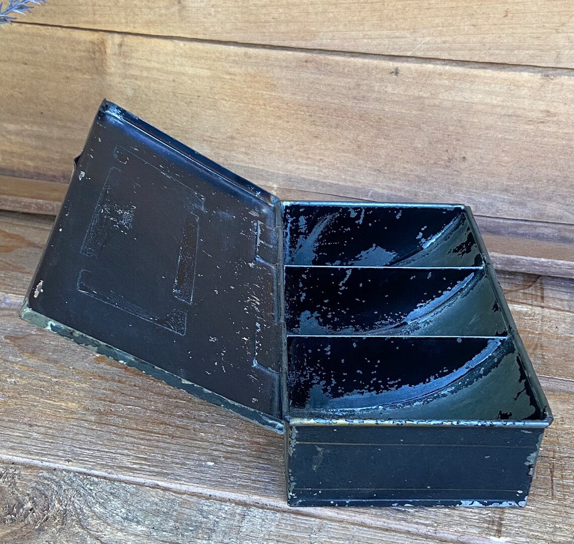 Vintage Small Tin Coin Box Japanned Tin Vintage Toleware Coin Till ...
