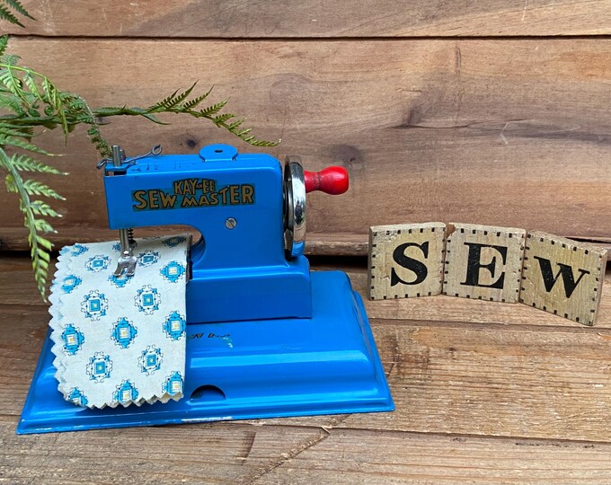 Vintage KAY-AN-EE Sew Master Toy Sewing Machine - 1940's Toy Sewing Machine in Blue - Etsy