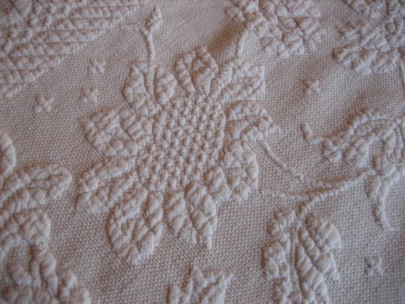Vintage Linens curated by Vintage Team on Etsy