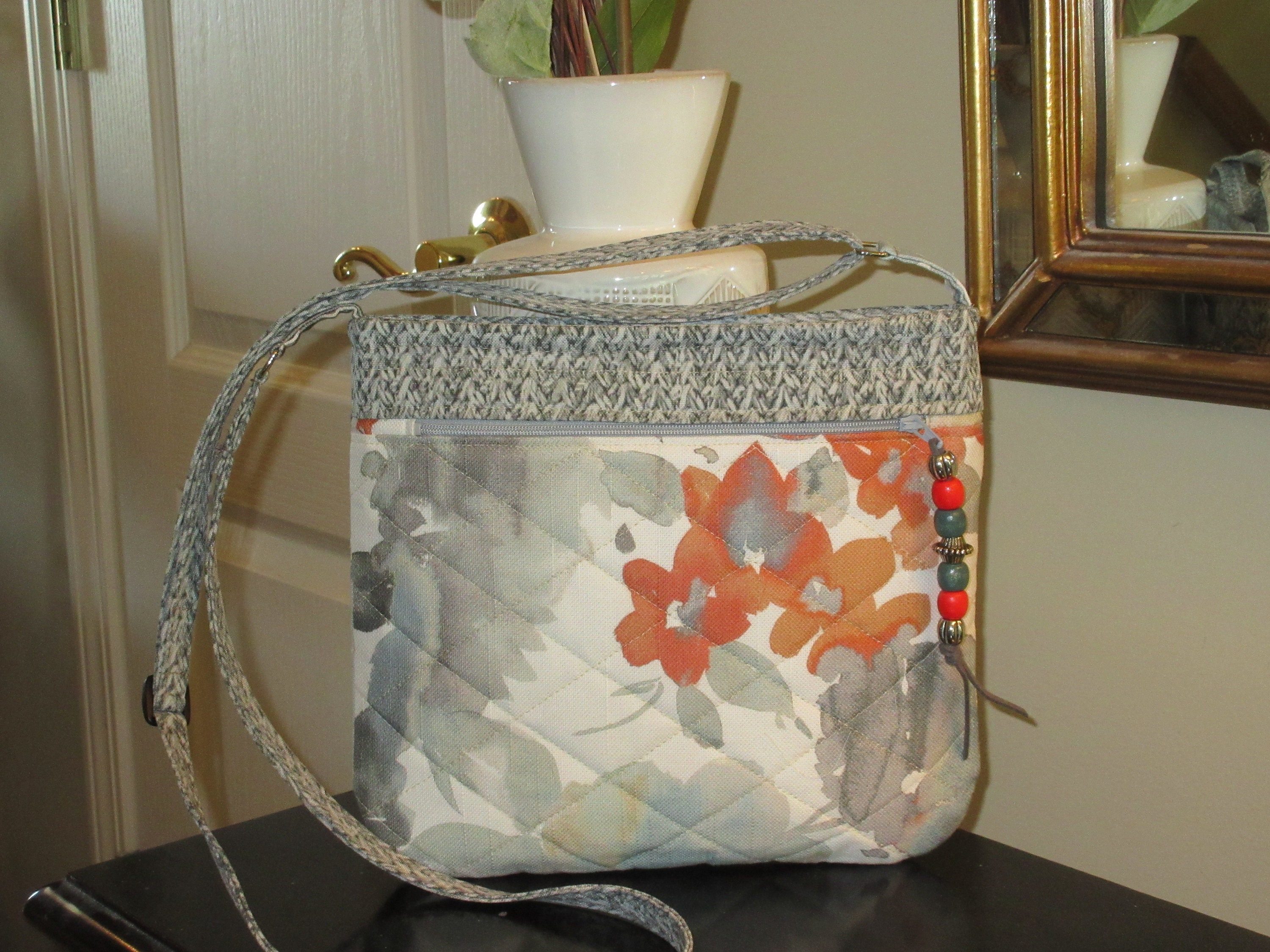 Watercolor Flower Print Front Zipper Pocket and Back Pocket Small ...