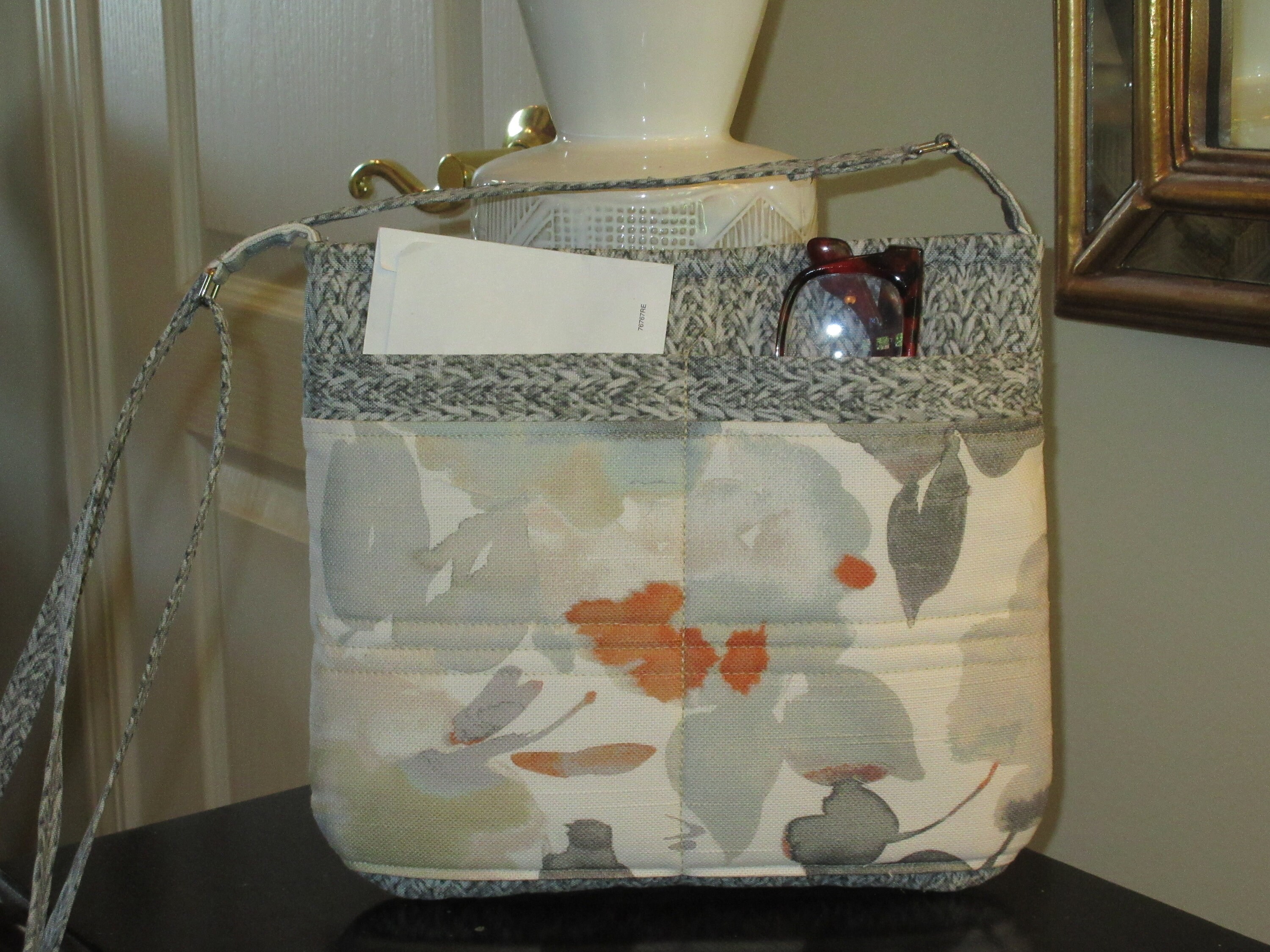 Watercolor Flower Print Front Zipper Pocket and Back Pocket Small ...