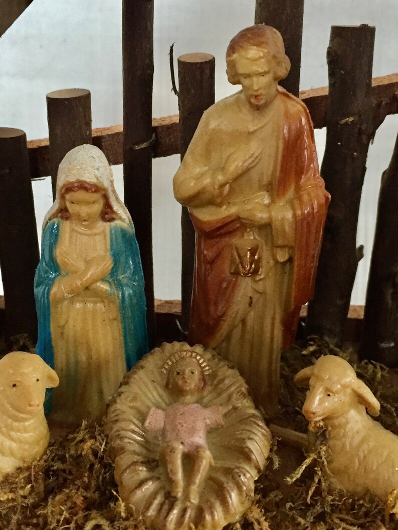5 Figure Wood Creche Stable Taiwan - Etsy