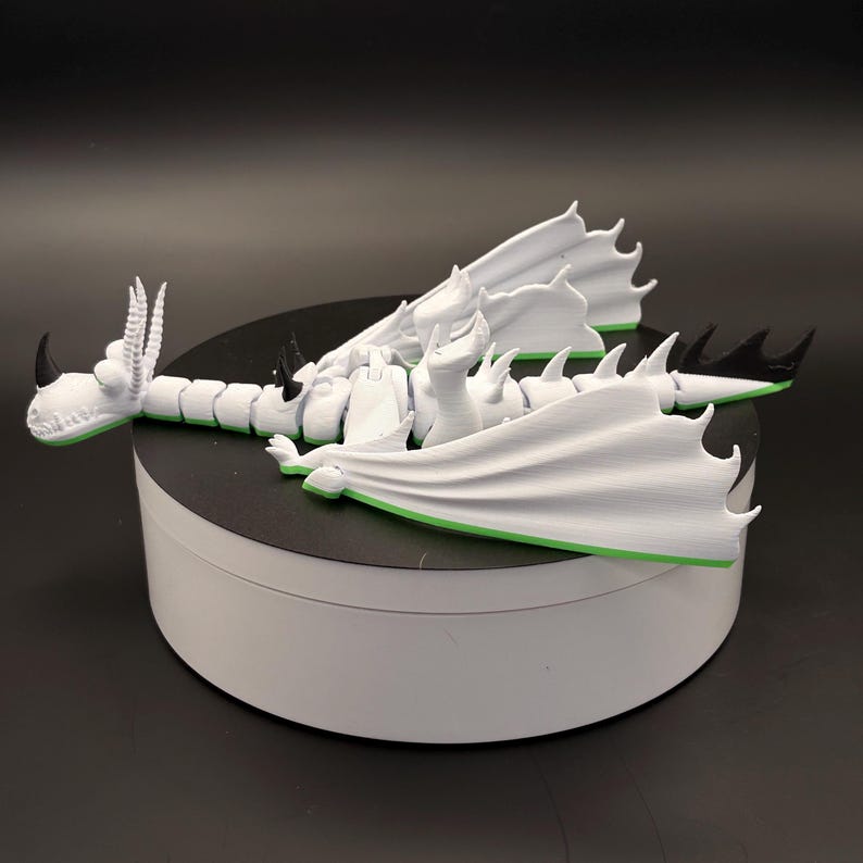 Articulated 3D Printed Dragon, Poseable Desk Toy, Fantasy Creature - Etsy