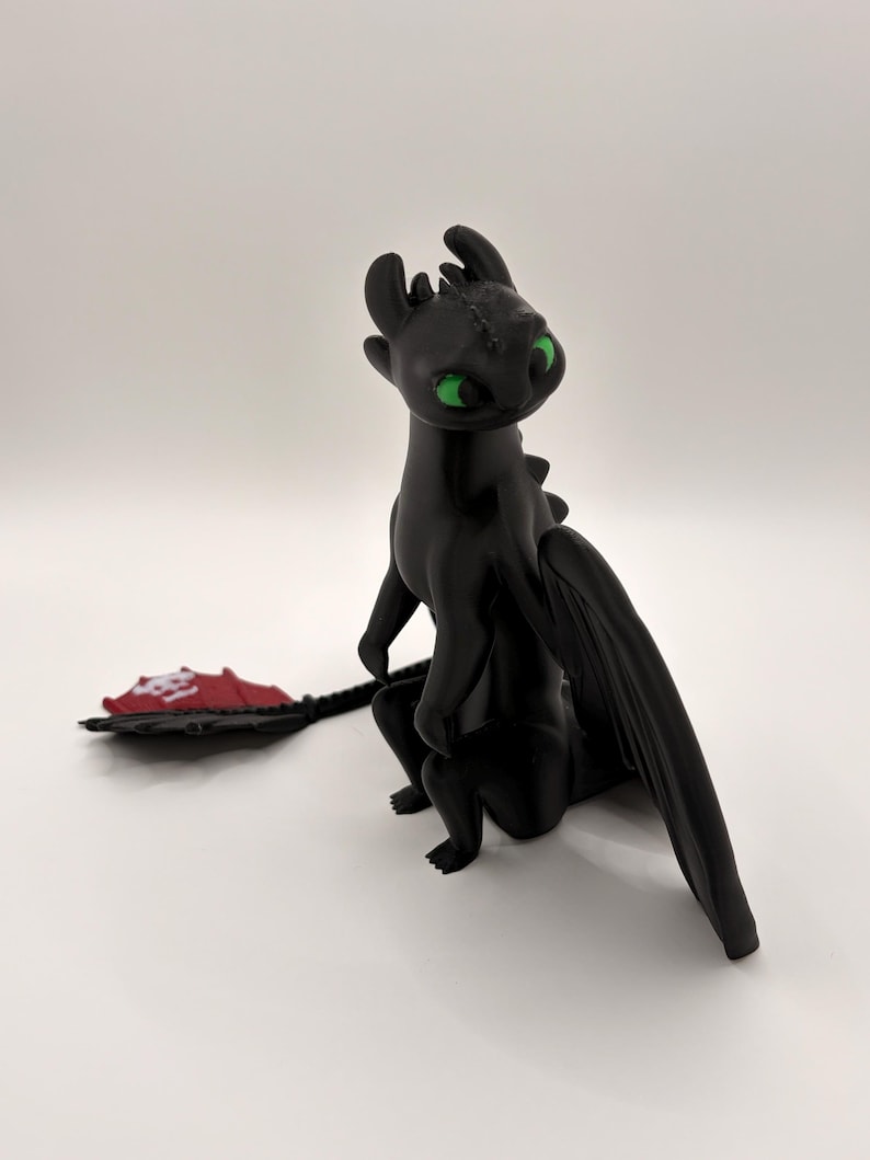 Toothless Dragon Figurine | Night Fury Desk Decor, HTTYD Collectible - Etsy