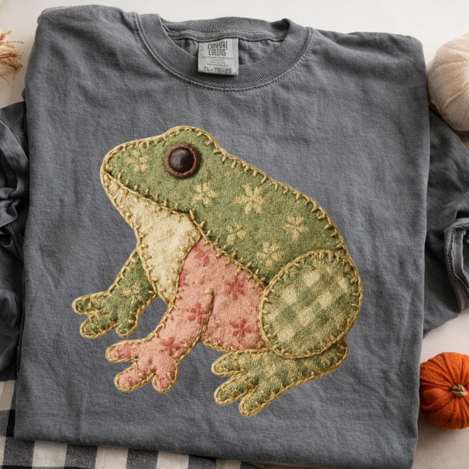 Shabby Chic Fabric Frog PNG, Quilted Patchwork Animal, Handmade Textile ...