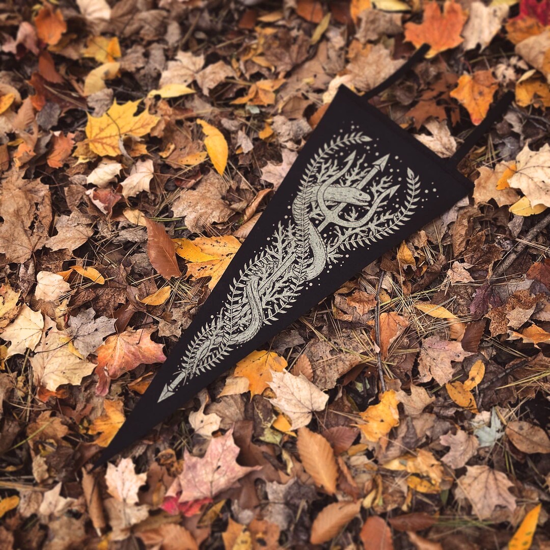 The Trident Pennant Flag Gothic Home Decor Room Decor Water Witch ...