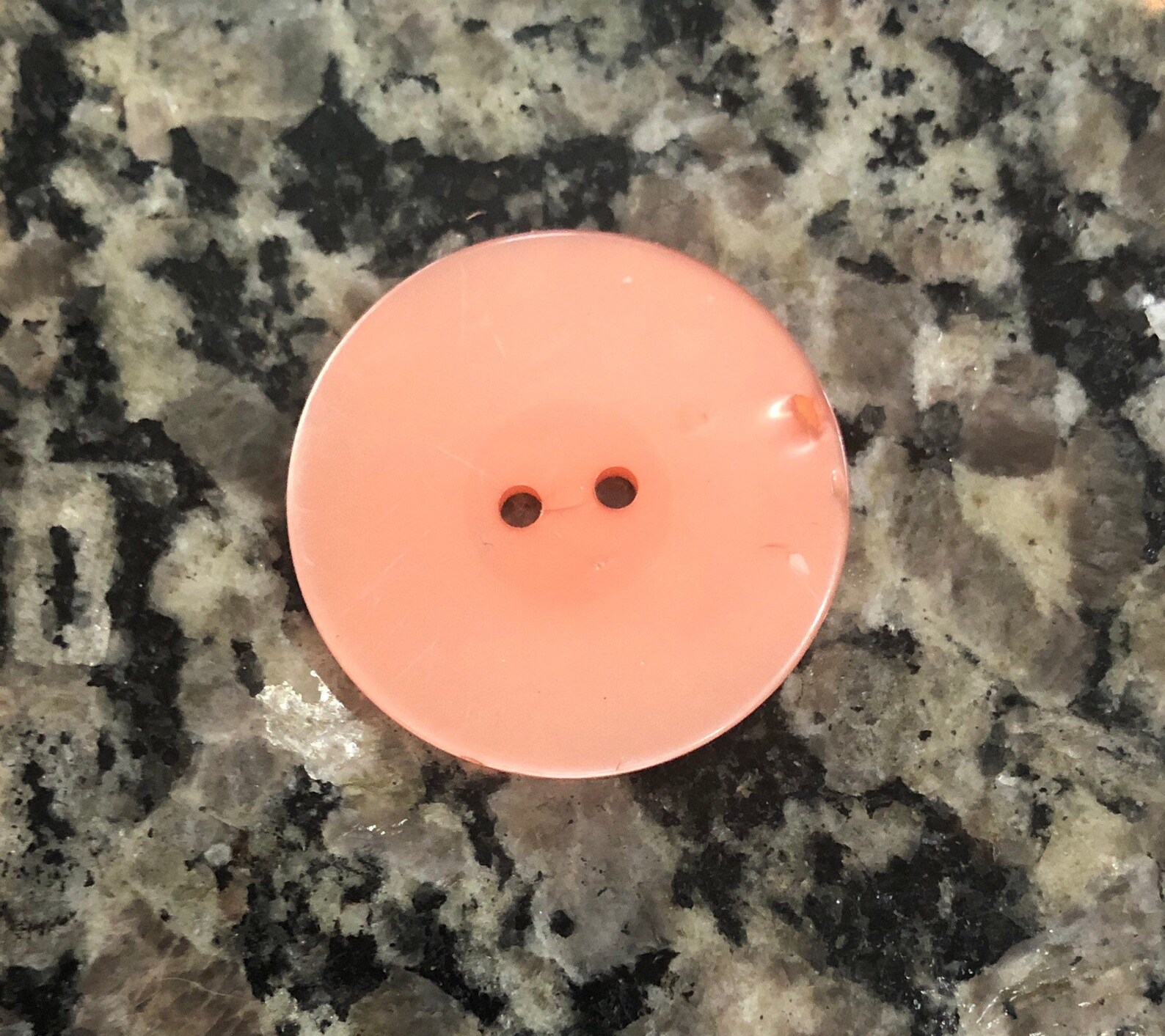 5 Plastic Peach Buttons 1 One Inch Flat 2 hole Vintage | Etsy