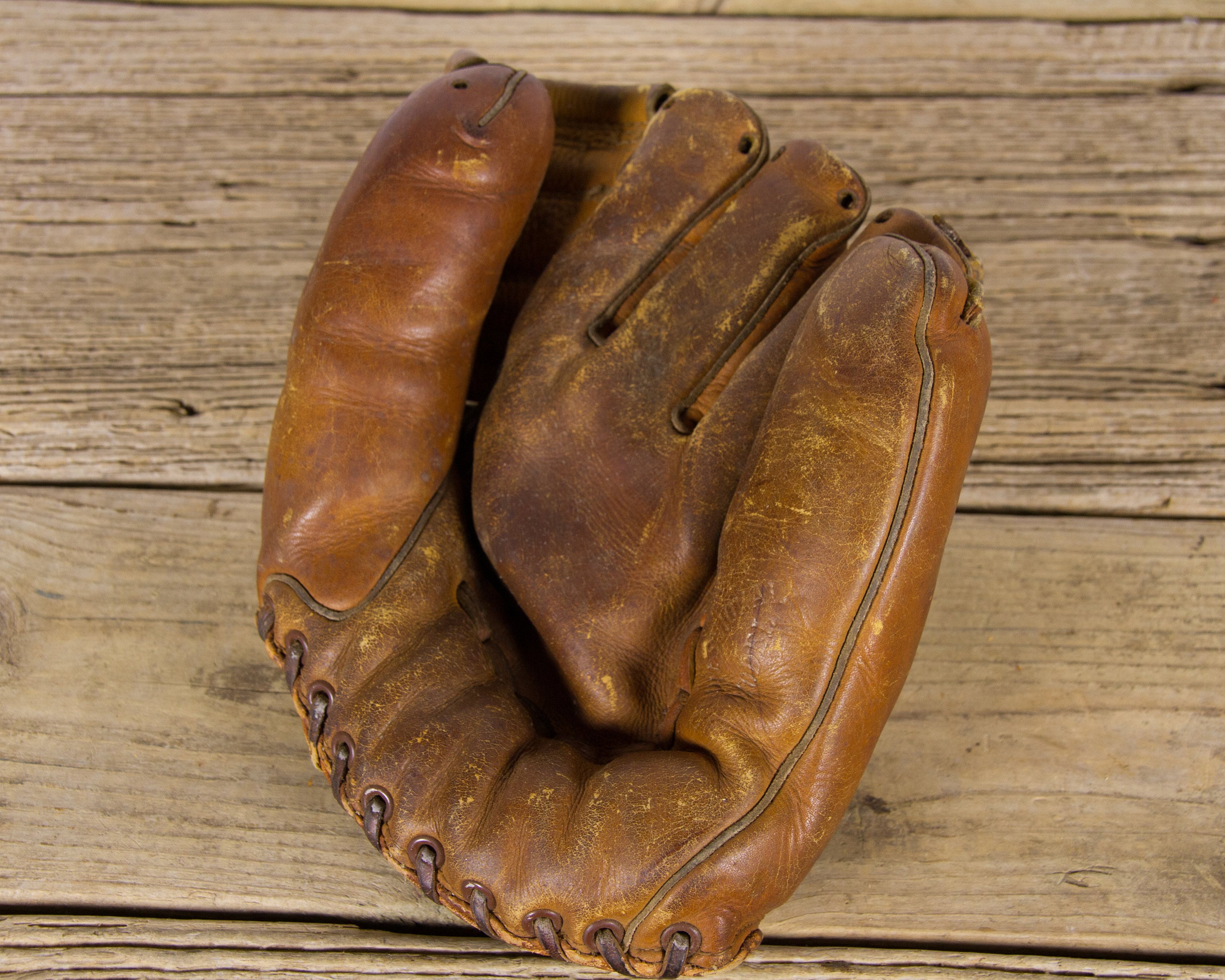 Baseball Mitt