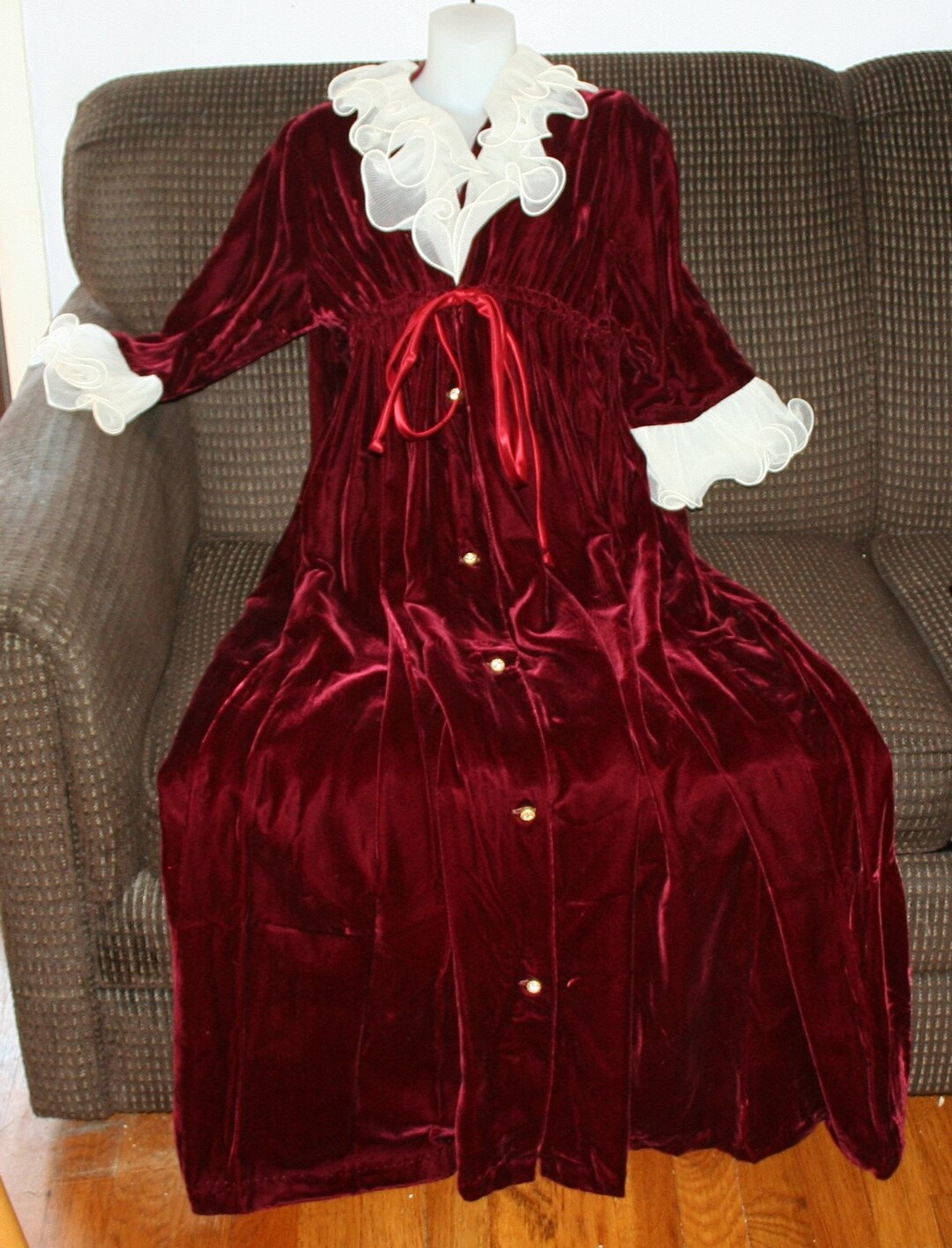 Red Velvet Robe Fashions by Marilyn 1960s - Etsy