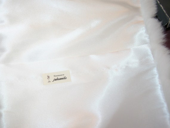 White Faux Fur Wrap - Gem