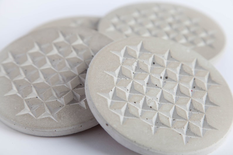 Round Concrete Coasters, Geometric Coasters, Groomsmen Gift for the Bar ...