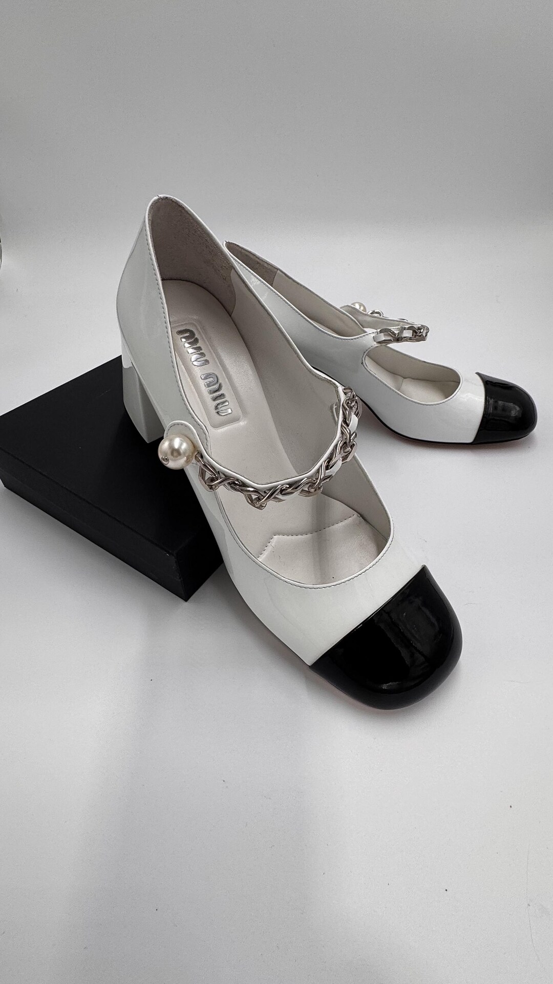 Mui Mui Patent Leather Black- White Chain Link Pumps - Etsy