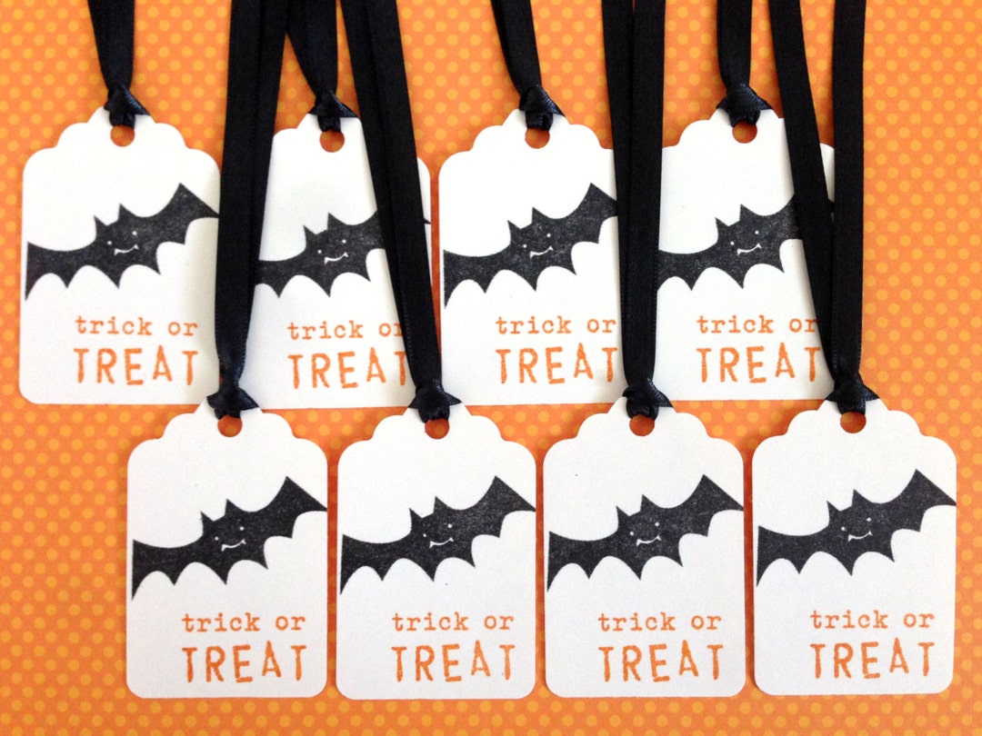 Bat Halloween Tags - Halloween Gift Tags - Trick or Treat Tags ...