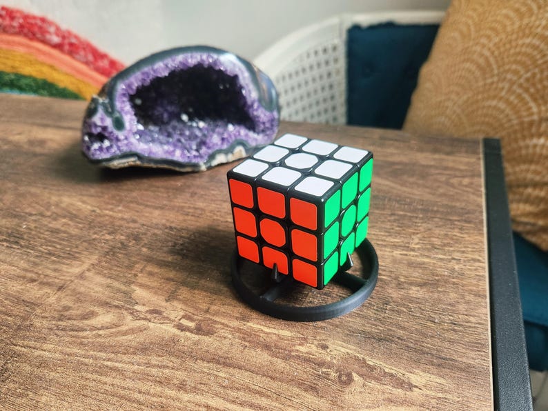 Spinning Rubik's Cube Stand - PLA Display Holder for 56-57mm Cubes - Etsy