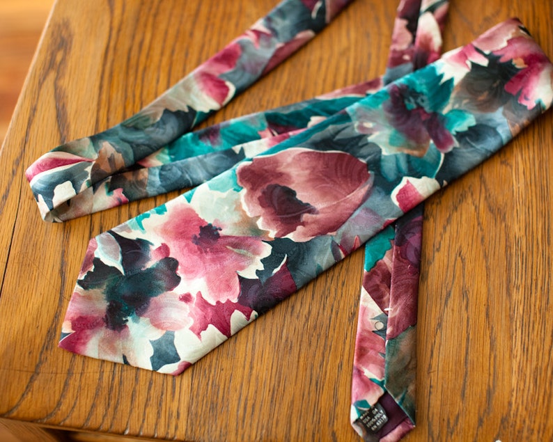 Floral Spring Tie Manhattan - Etsy