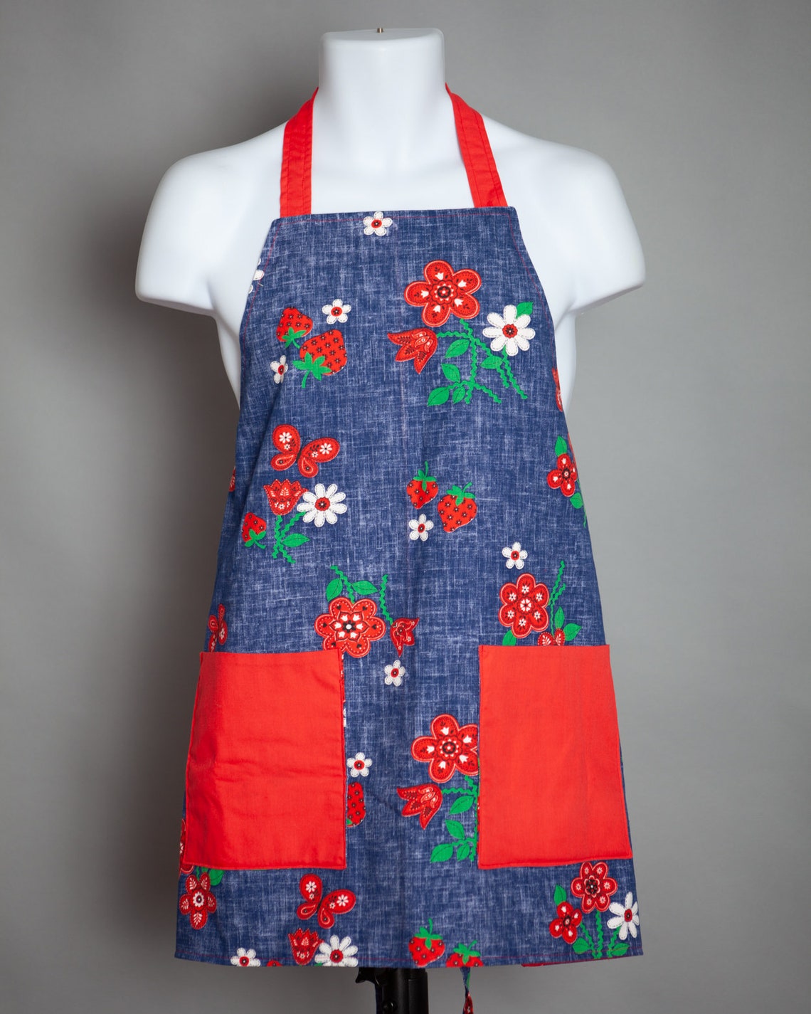 Cute Homemade Apron floral pattern srawberry vintage fabric | Etsy