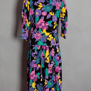 Vintage Women's 80s 90s Colorful Floral Flower Pattern Two Piece Dress ...