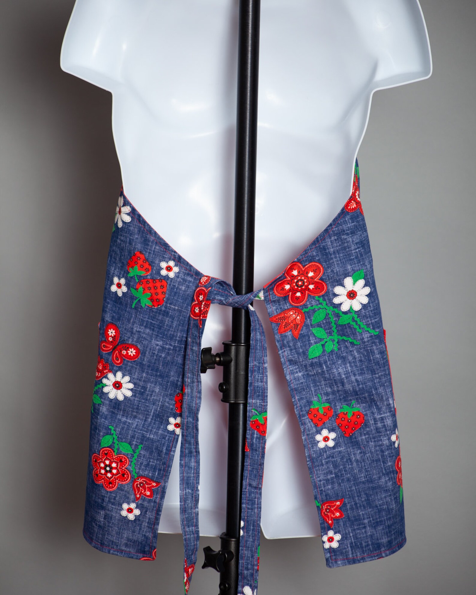 Cute Homemade Apron Floral Pattern Srawberry Vintage Fabric | Etsy