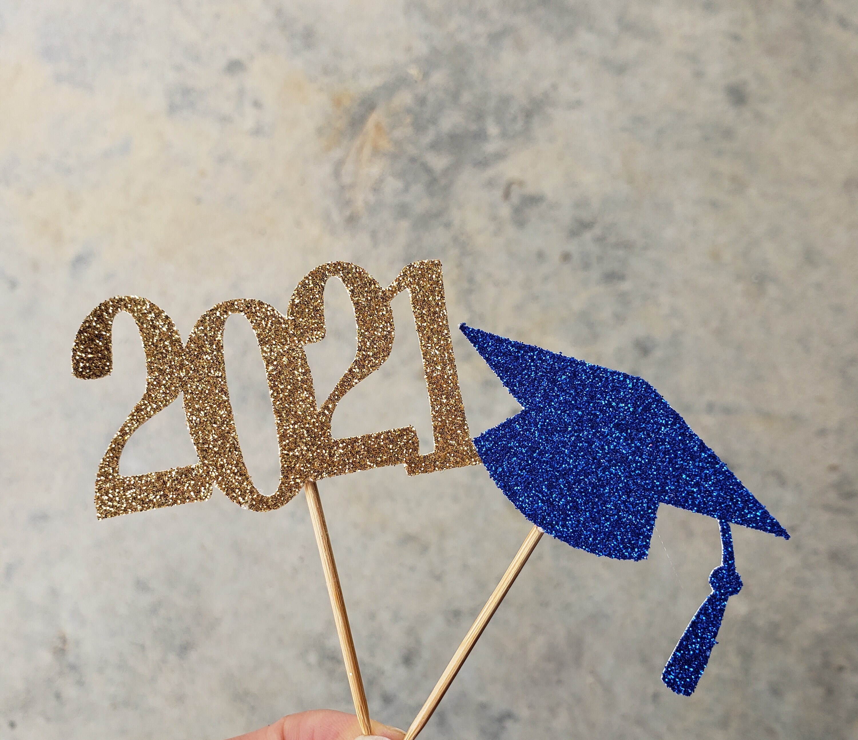 Graduation Cupcake Toppers, 2022 Graduation Party Decorations, 12 ...