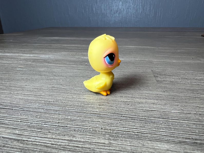 Littlest Pet Shop Yellow Chick – Authentic LPS, Easter Basket Toy ...