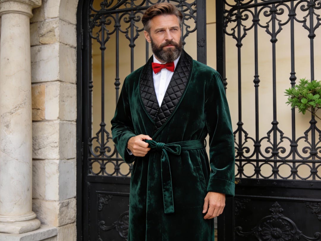 Green Velvet Smoking Jacket – Luxury Quilted Lapel Dinner Robe, Vintage ...