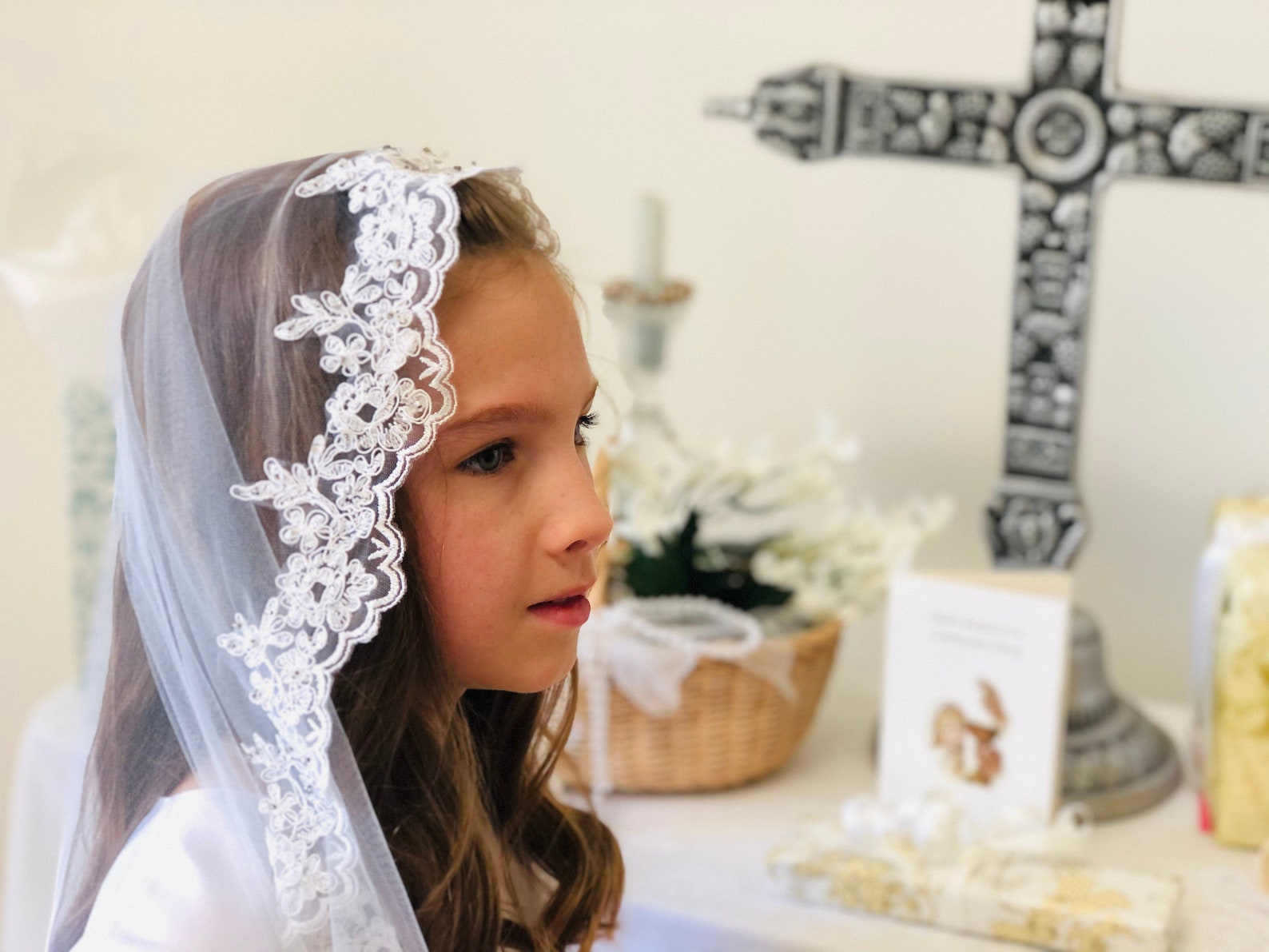 DIY First Holy Communion Veil for Girls, Make Your Own Lace Mantilla ...
