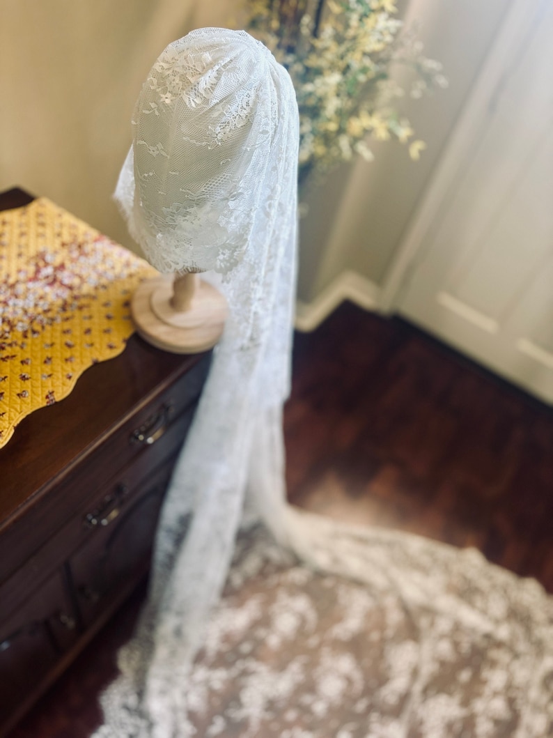 White Floor Length Soft French Lace Mantilla Wedding Veil + Short Chin ...
