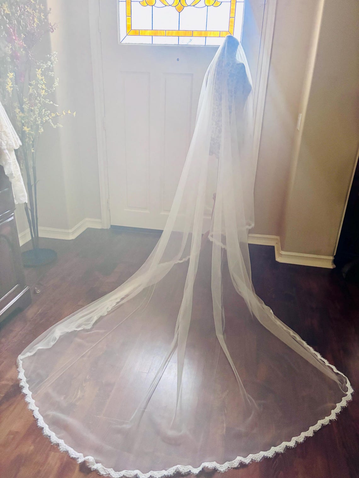 DIY Cathedral Drop Bridal Veil Pattern, Make Your Own Long Lace Blusher ...