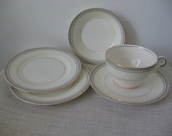 Pope Gosser Bowl - Etsy