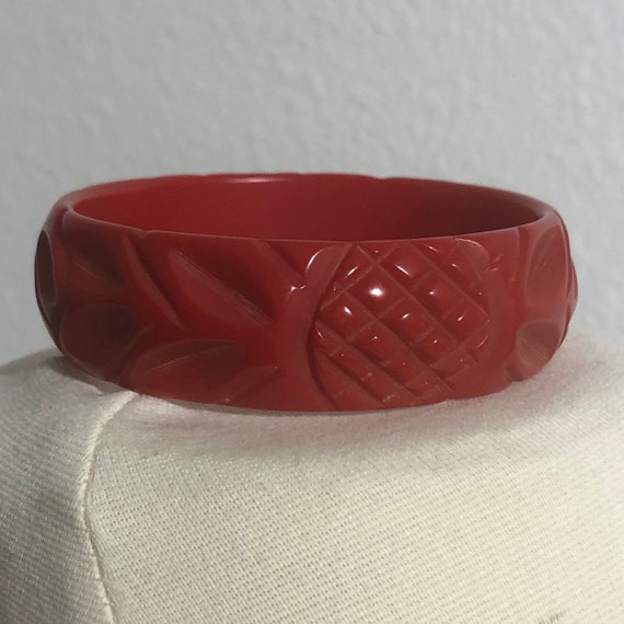 Bakelite Red Carved Rare Bangle - Gem