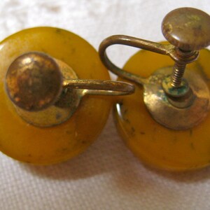 Yellow Bakelite With Inlaid Confetti Screwback Earrings - Etsy