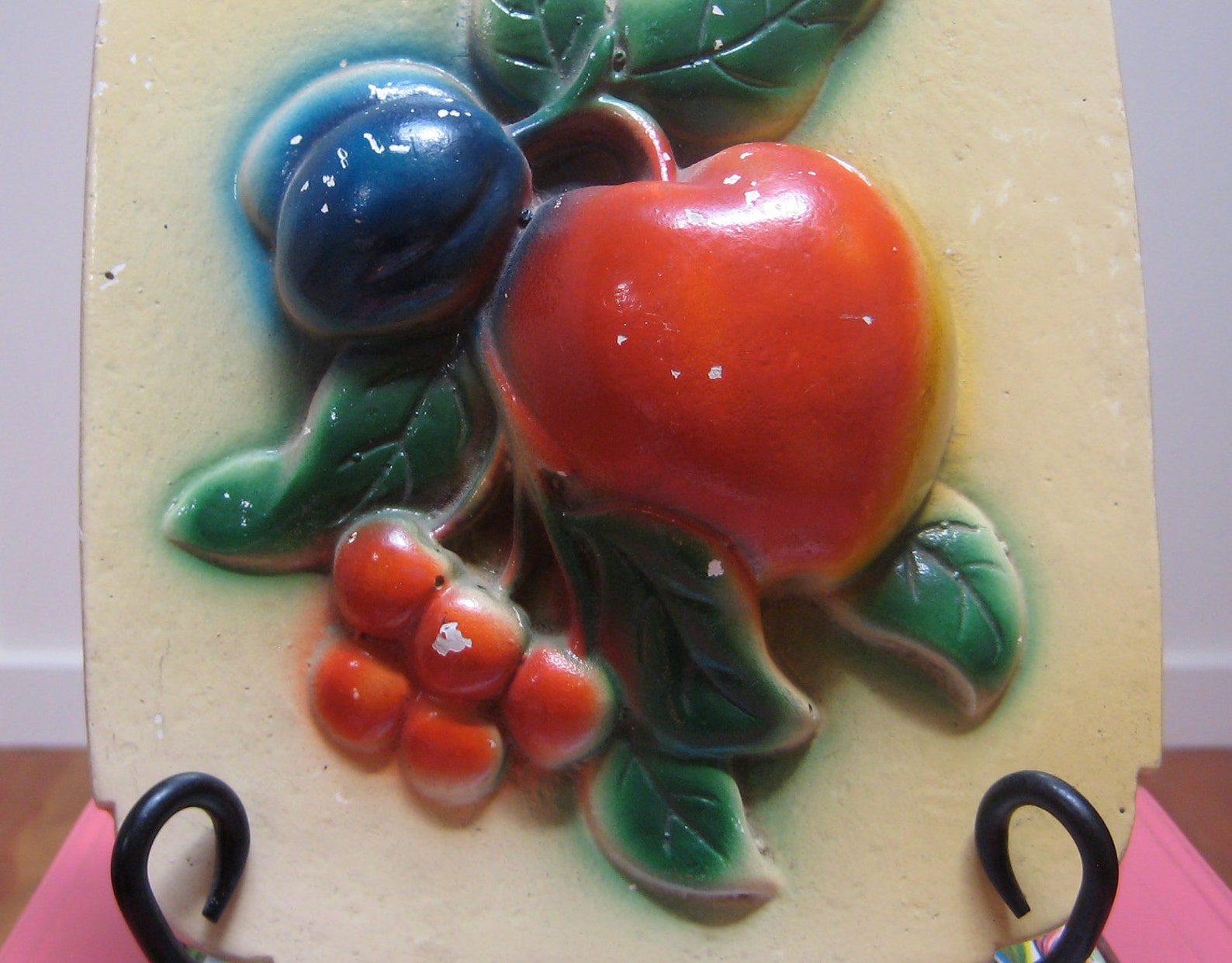 Set 2 Vintage Chalkware Fruit Wall Plaques as Is - Etsy