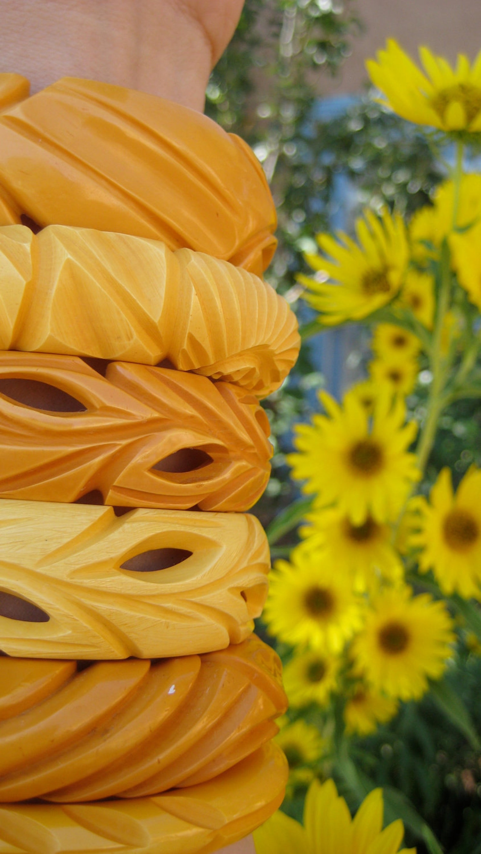 CARVED Rich YELLOW Bakelite Bangle - Etsy