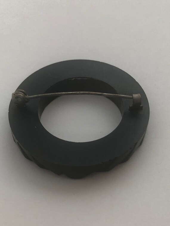 Carved Bakelite Pin Black 1930s - Gem