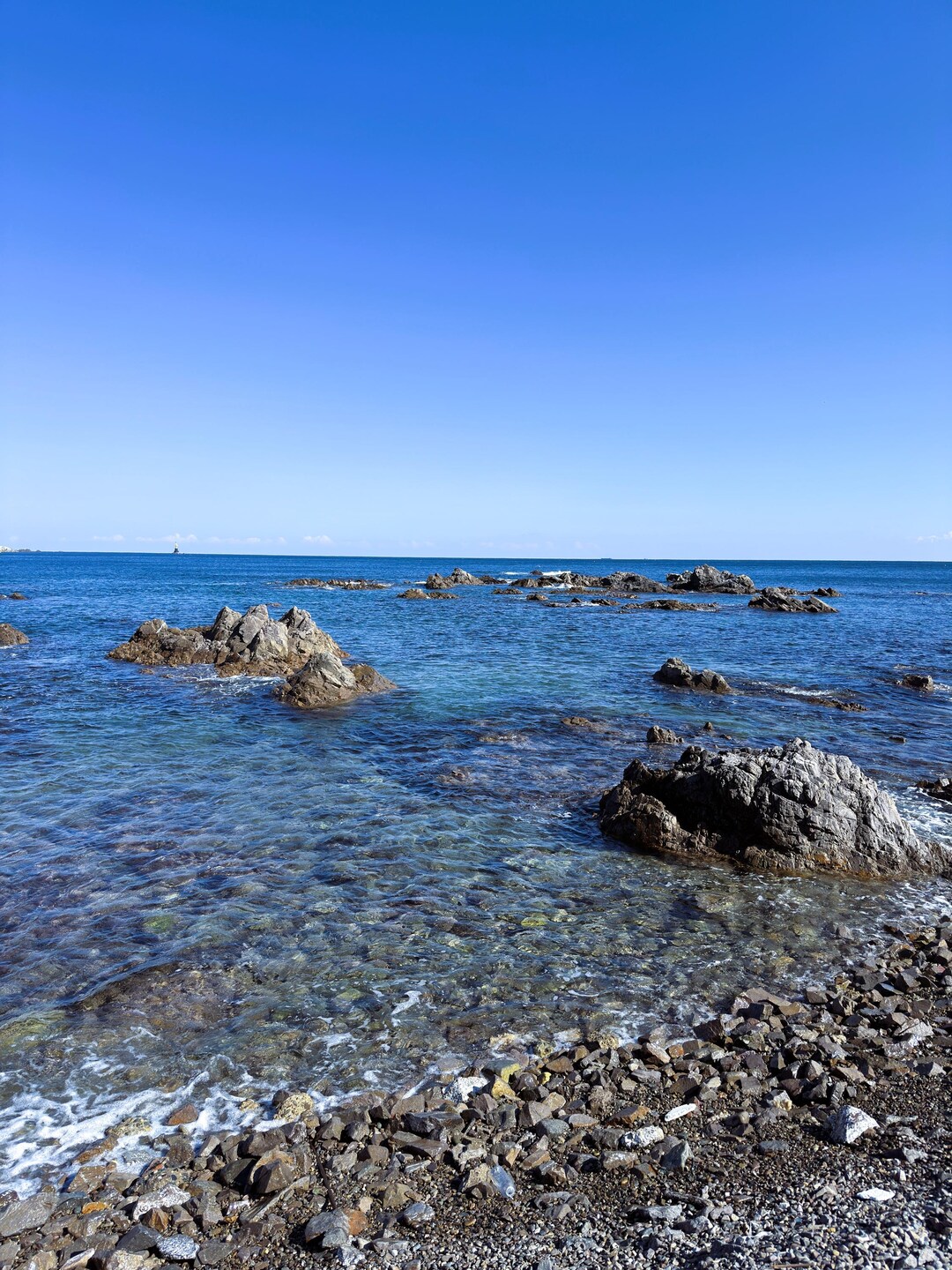 Rocky Coast Clear Blue Ocean Wall Art Bright Cool | Crisp Coastal ...