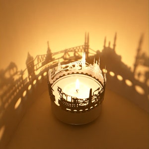 Istanbul Skyline Shadow Play: Captivating Candle Attachment, Perfect ...