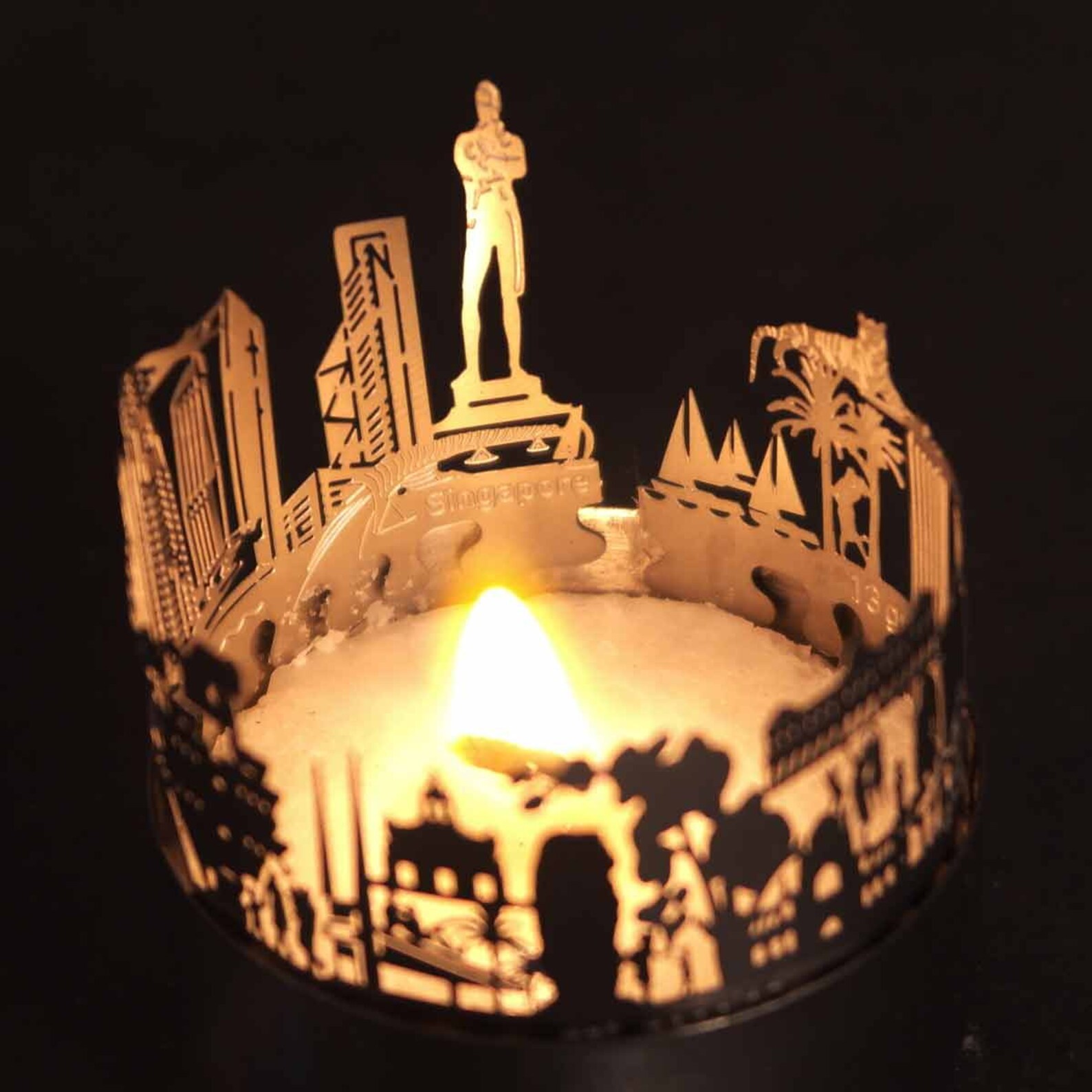Singapore Skyline Shadow Play: Mesmerizing Candle Attachment, Iconic ...