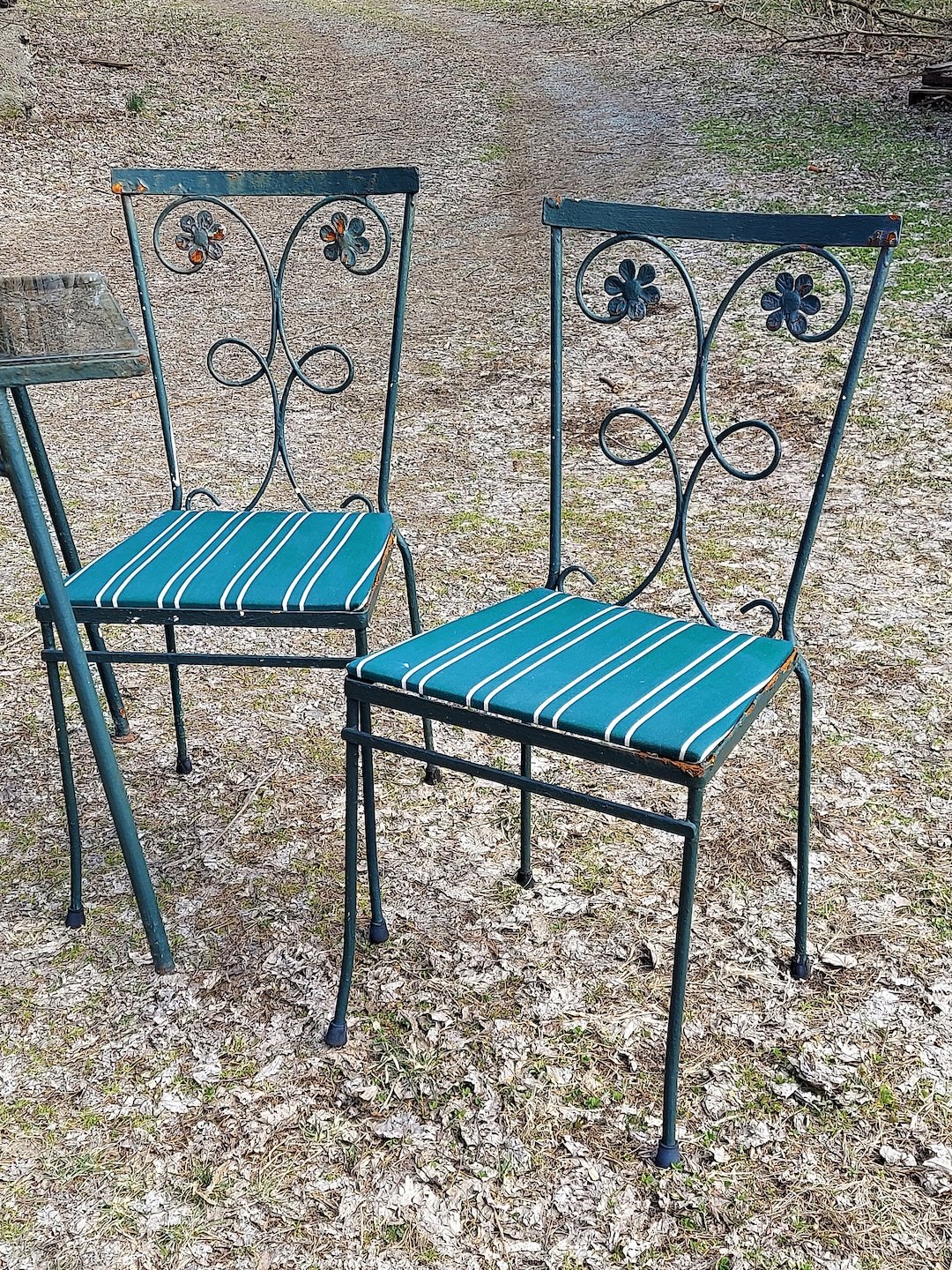Iron Patio Dinette Chairs LAST ONE! Mid-century 1950s Rusty Crusty ...