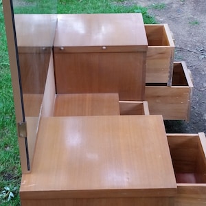 Blond MCM Art Deco Mid-century Vanity Makeup Dressing Table 1948 York ...