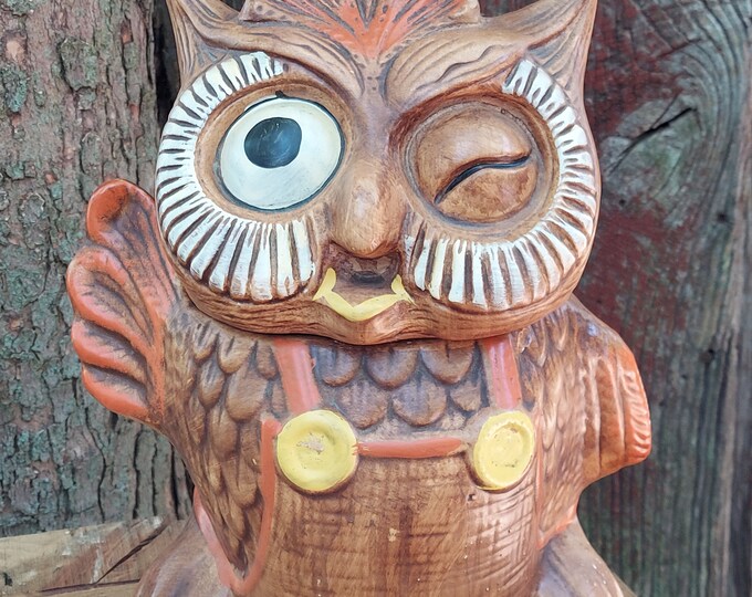 Hoot Owl Winning Cookie Jar by California Originals - Etsy