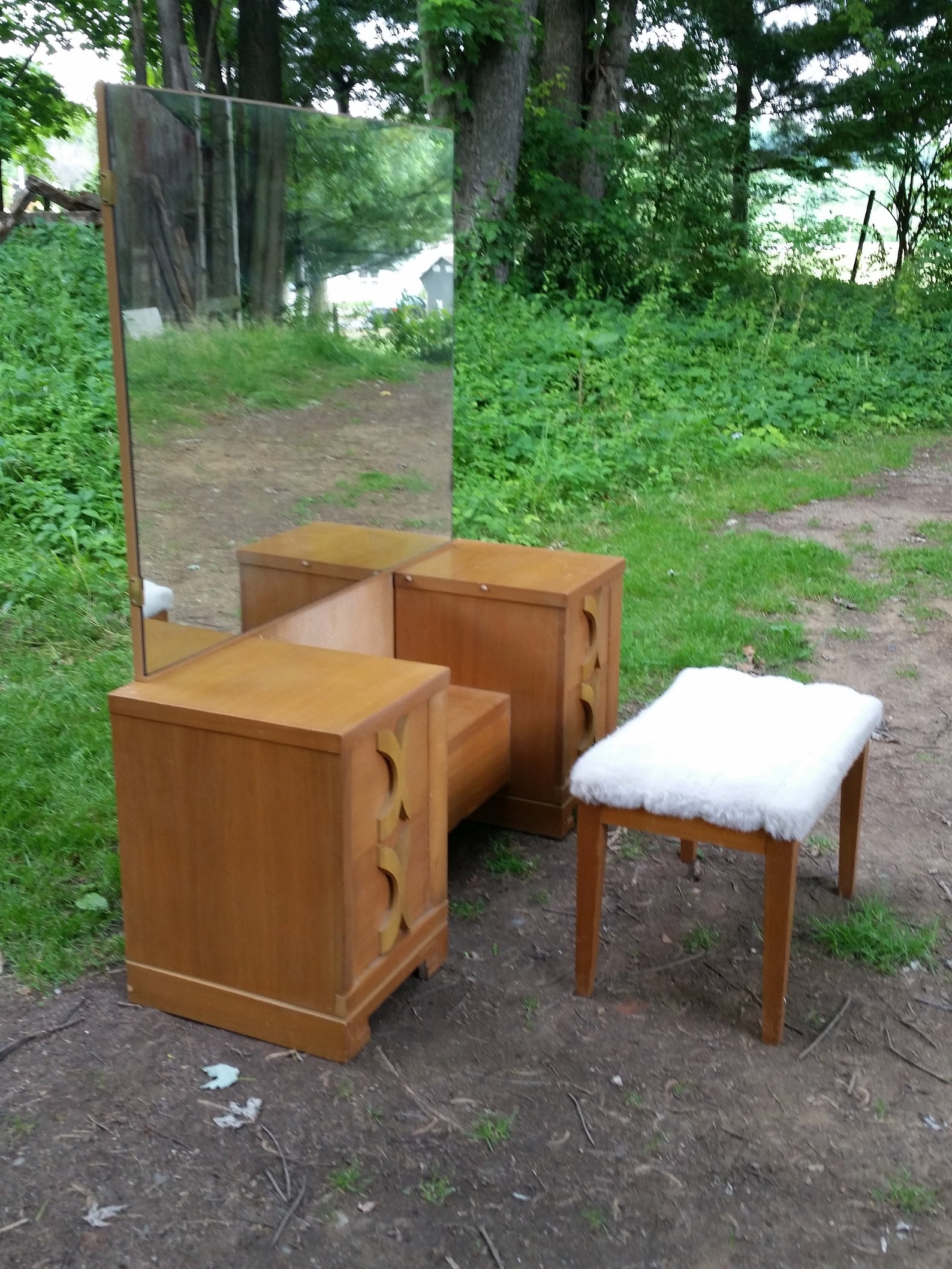 Blond MCM Art Deco Mid-century Vanity Makeup Dressing Table 1948 York ...