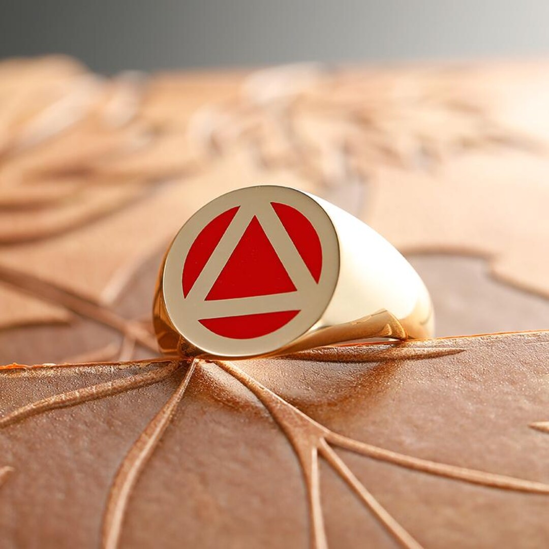 10K Gold Sacred Geometry Ring, Christian Trinity and Egyptian Pyramid ...