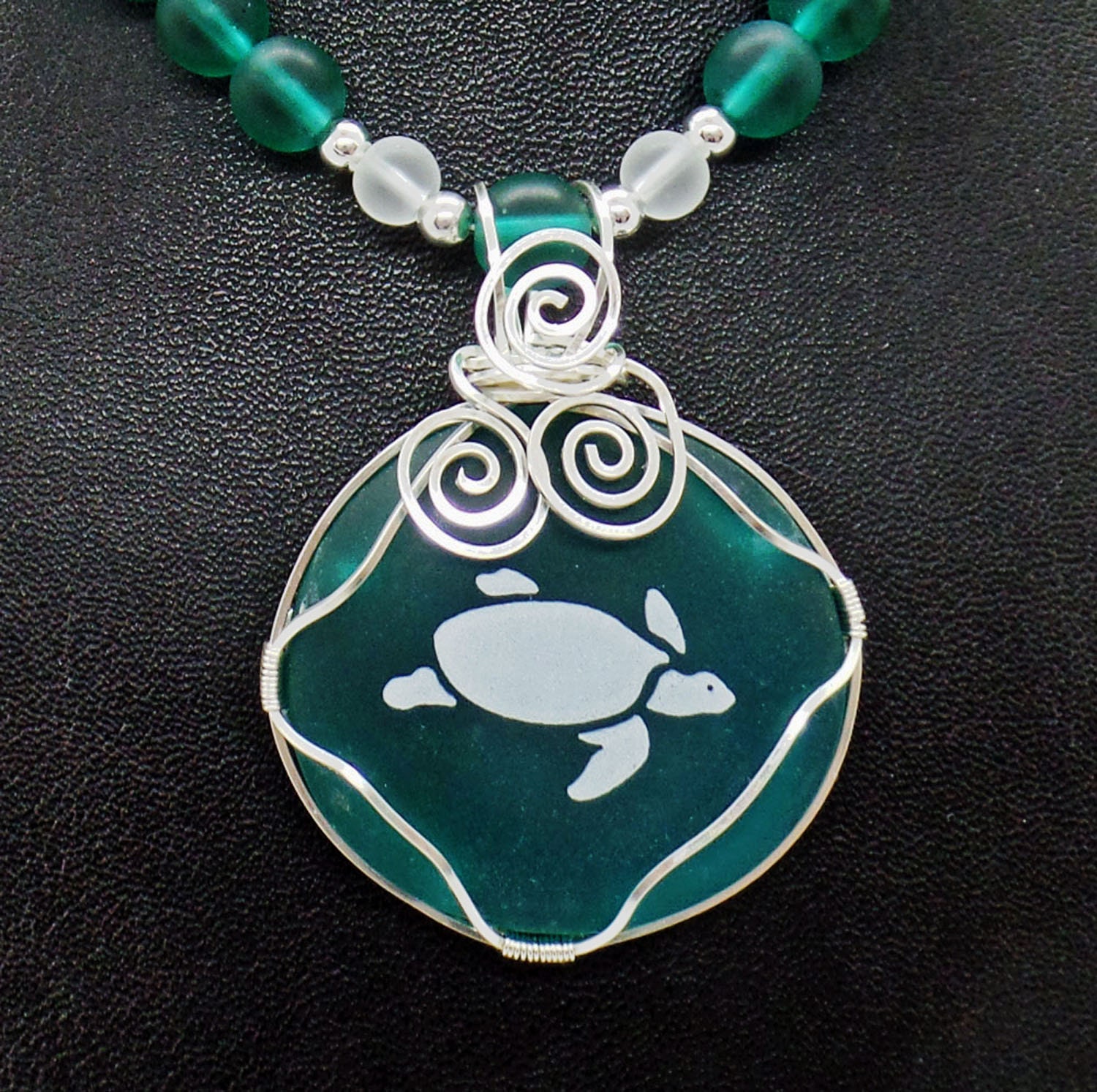 Green Sea Glass Turtle Pendant Necklace Earrings Set - Etsy