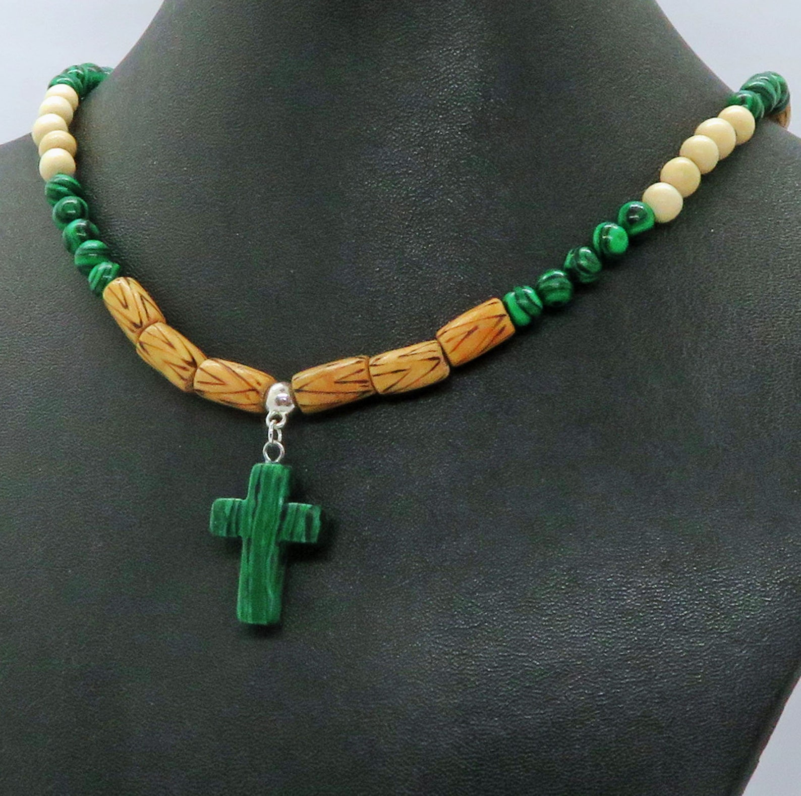 Malachite Cross Pendant Necklace: Wood Bead Christian Unisex Jewelry - Etsy