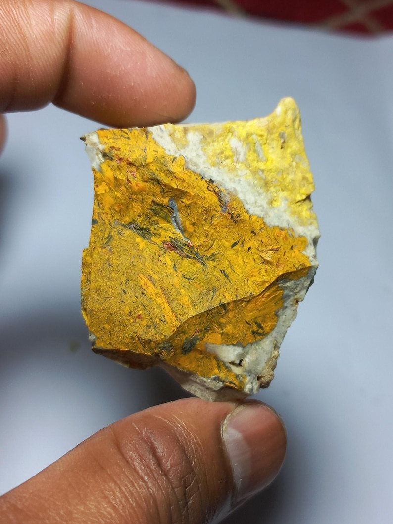 Raw Yellow Jasper Stone for Jewelry Making, Crystal DIY Pendant (242 ...