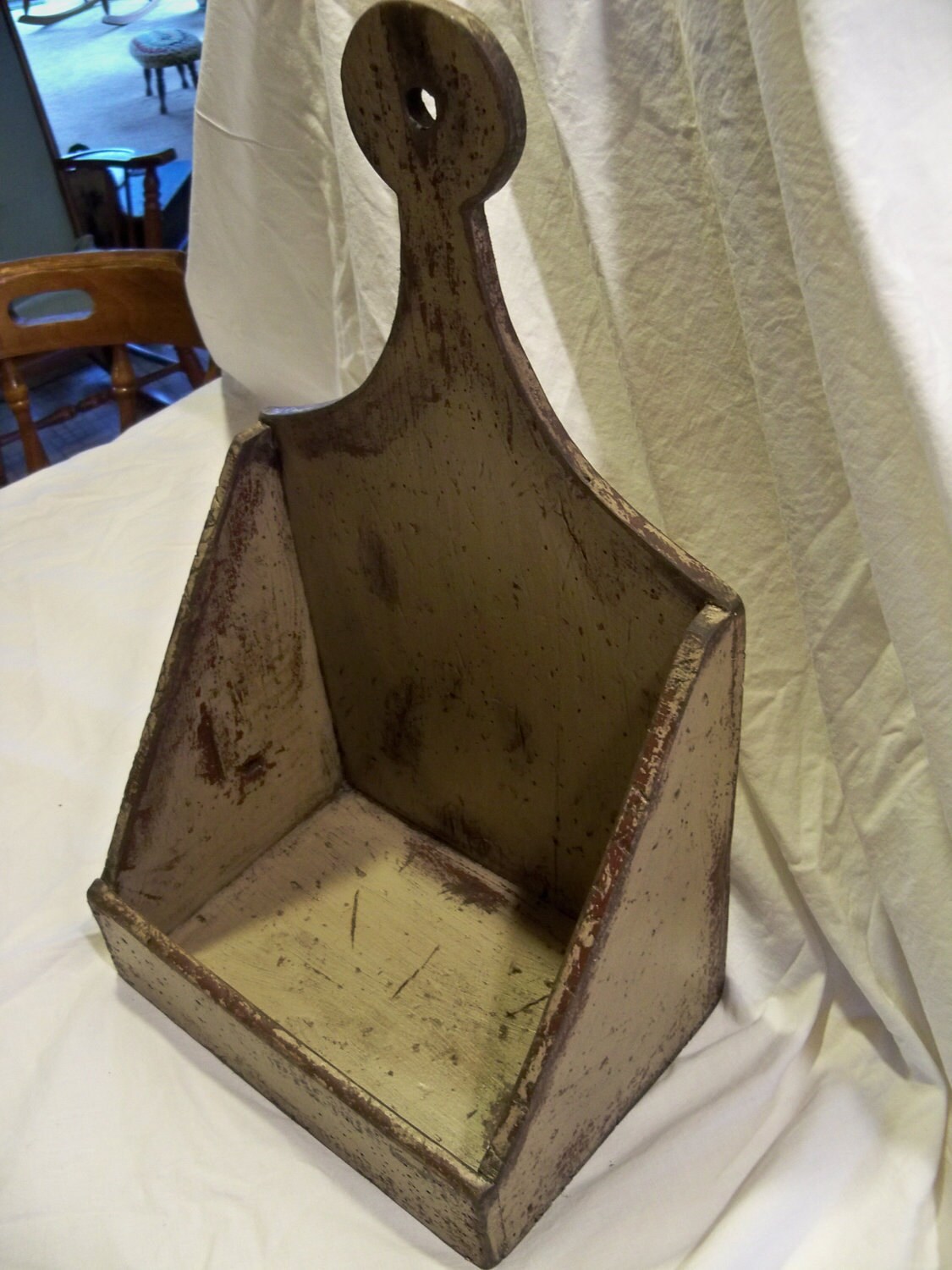 Manchester Shelf Shaker Designed - Etsy