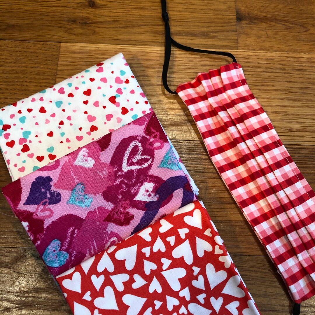 Valentine Mask Valentine Face Covering Face Covering Valentine Mask ...