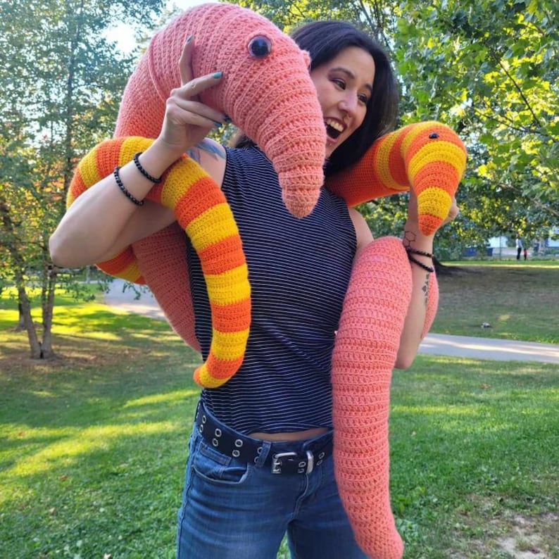Amigurumi Earthworm Crochet Pattern | Giant Worm Plush (digital ...